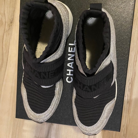 CHANEL | Shoes | Chanel Runner | Poshmark
